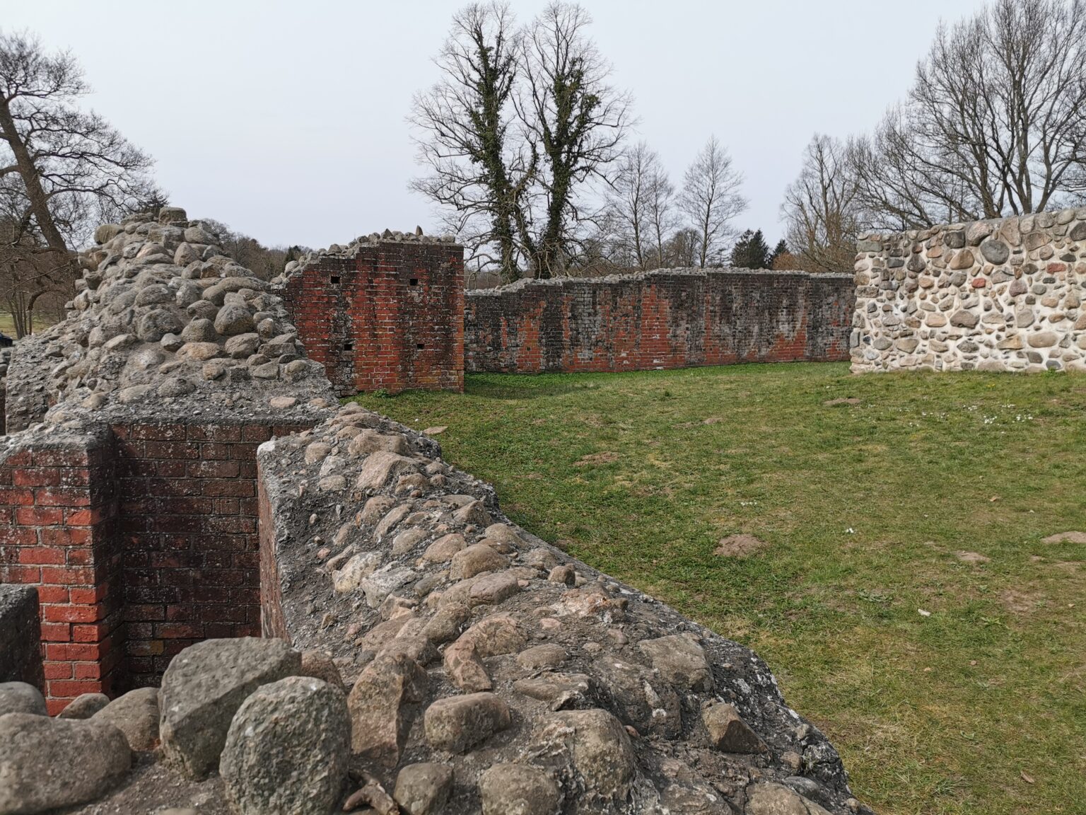 Gurre Slot – Kongegrave